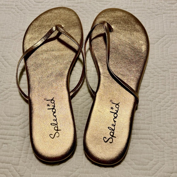 Splendid | Shoes | Splendid Rose Gold Metalic Sandals | Poshmark